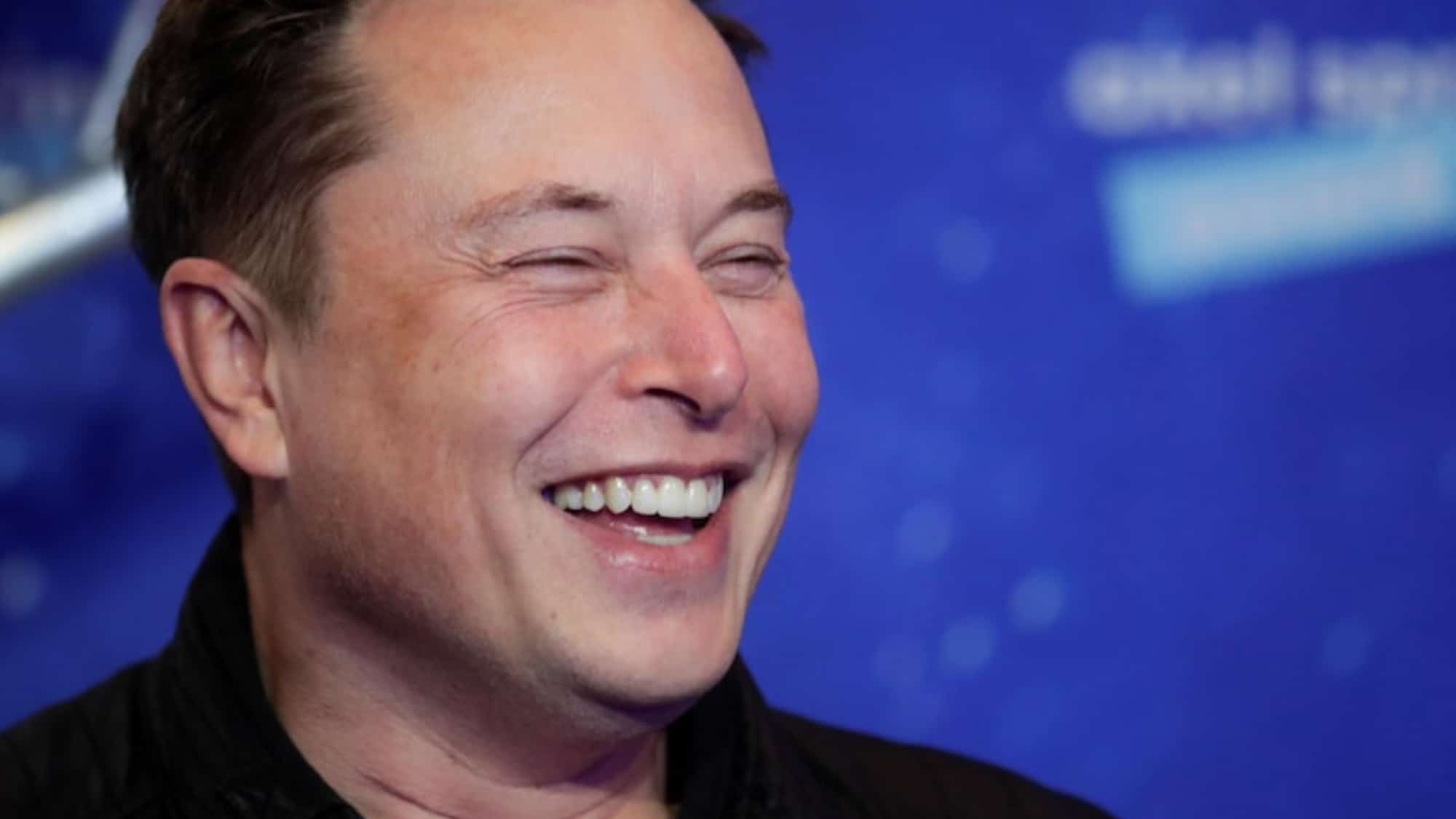 Starlink e satelliti. Cosa sono? Ecco in breve la storia di Starlink ...